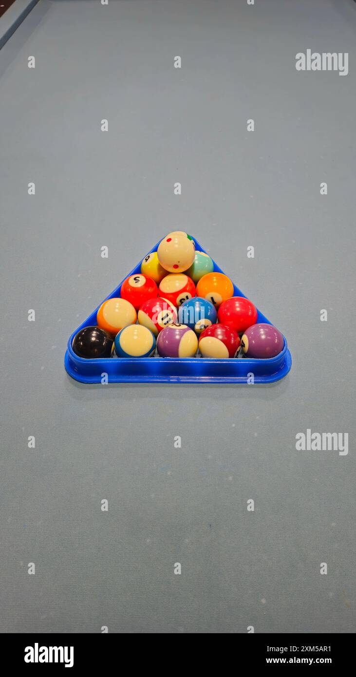 Pool balls triangle illustration hi-res stock photography and images ...