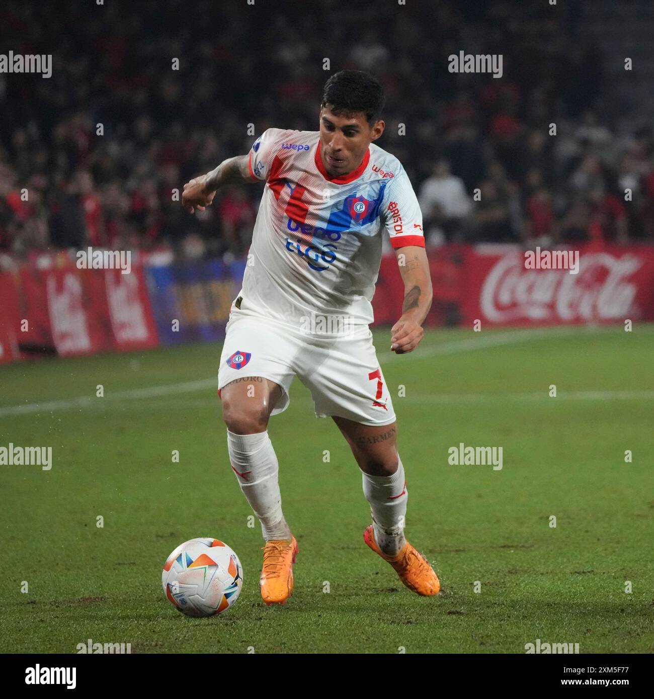 Curitiba, Brazil. 25th July, 2024. Enzo Giménez during Athletico x ...