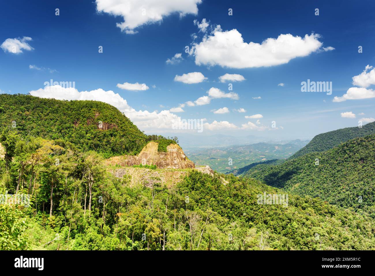 Beautiful landscape around valley hi-res stock photography and images ...
