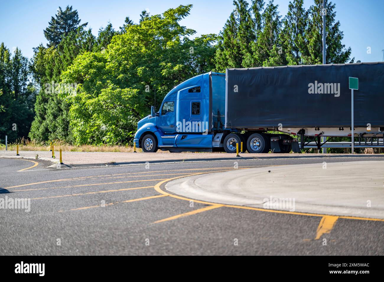 Industrial carrier blue classic big rig semi truck tractor with ...