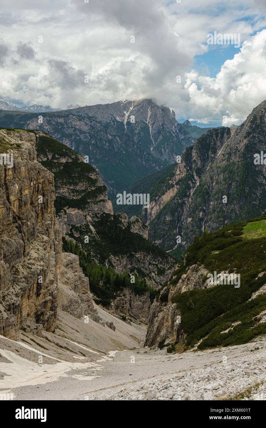 Tre Cime Circuit in June: Snow and fog combining to create an awe ...