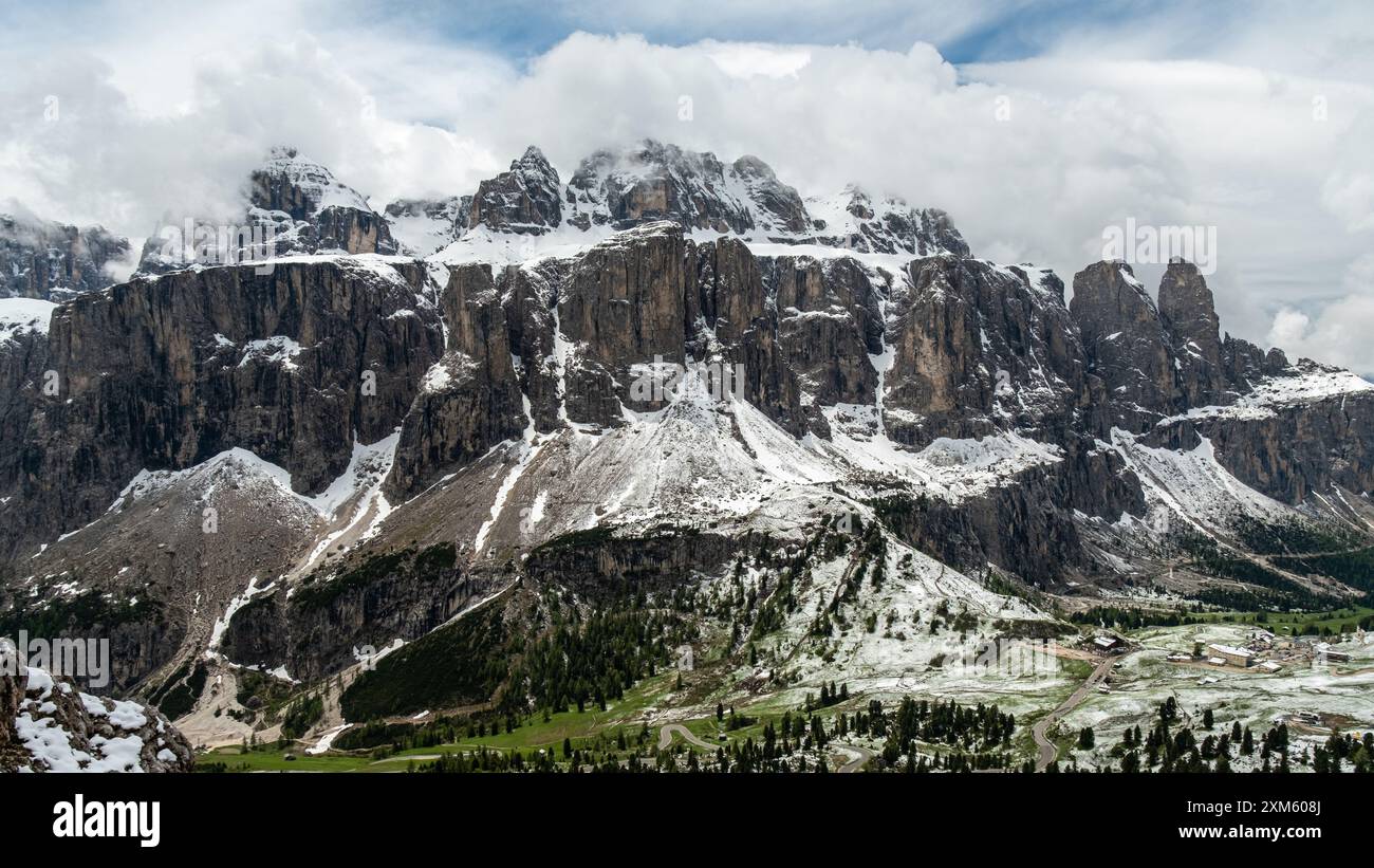 Experience the breathtaking sight of Sellagruppe Corvara from the Cir ...