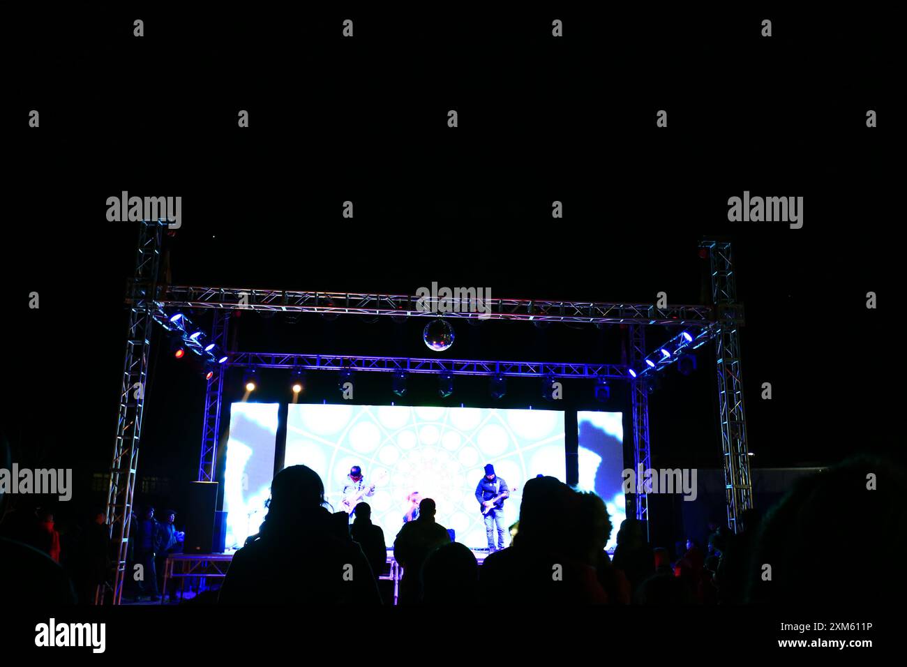 Flashing lighting effect hi-res stock photography and images - Alamy