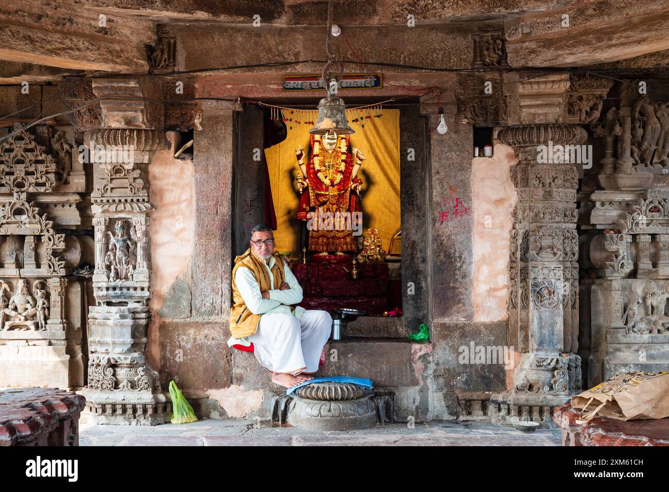 Rajasthan, Indi 14 February 2024 Hindu pilgrim in a Krishna temple ...