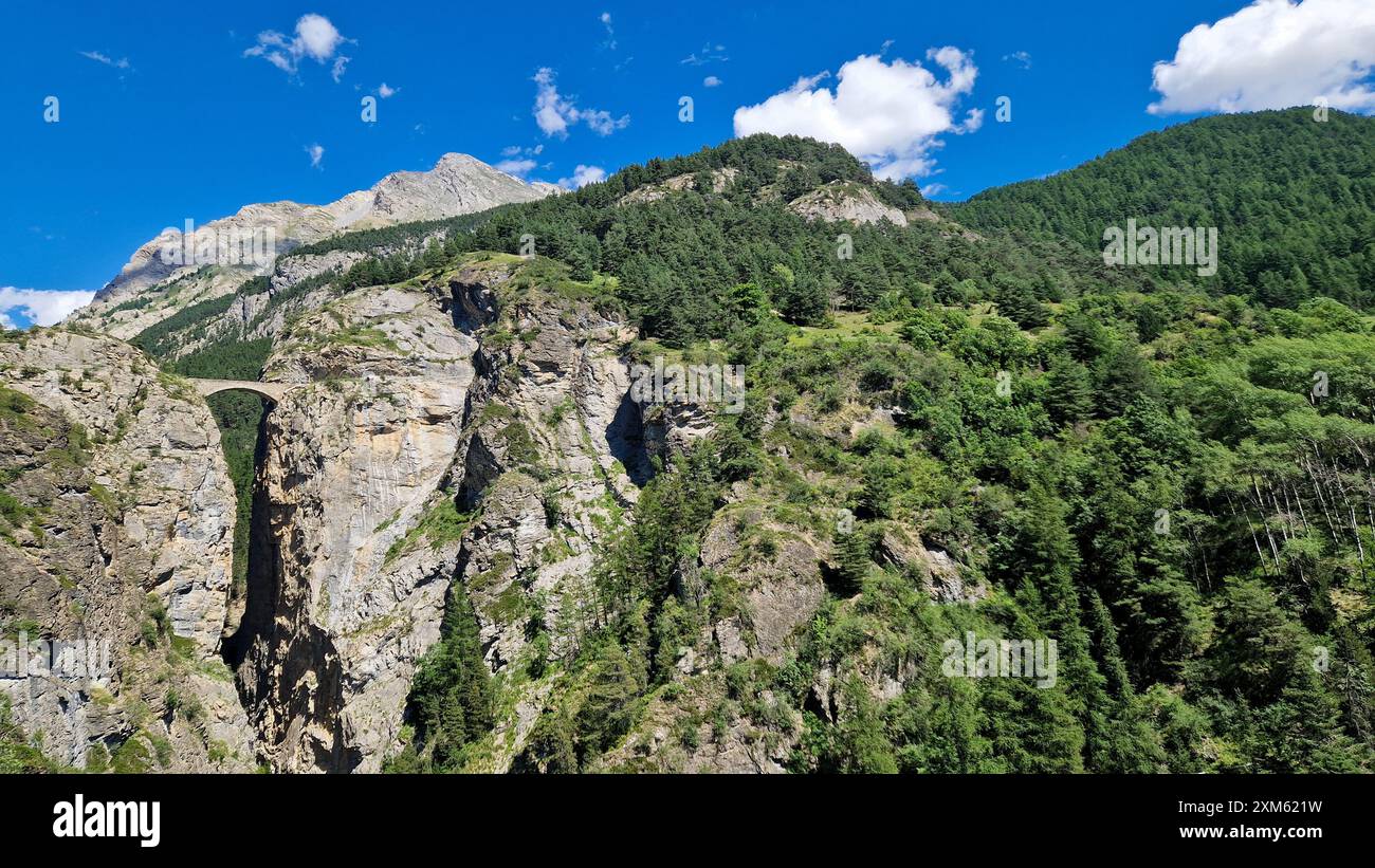 Ubaye chatelet bridge hi-res stock photography and images - Alamy