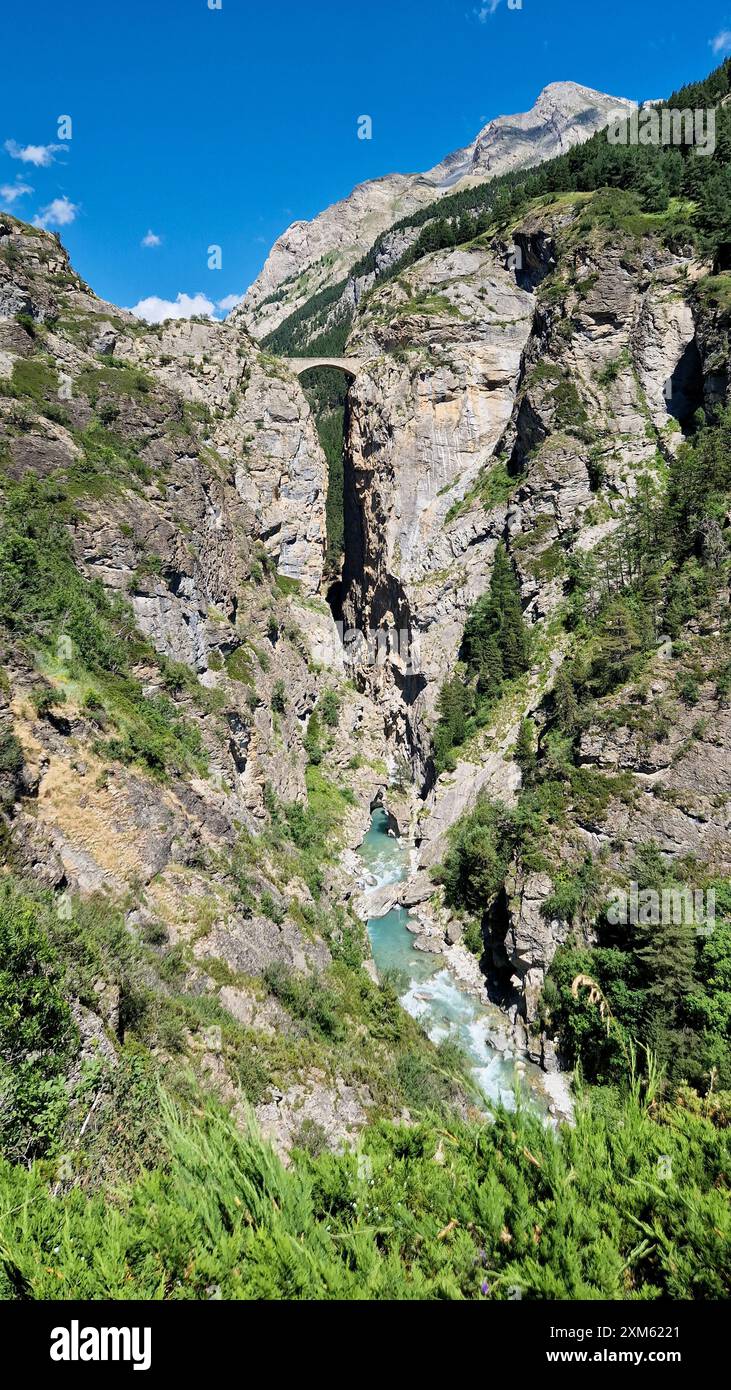Ubaye chatelet bridge hi-res stock photography and images - Alamy