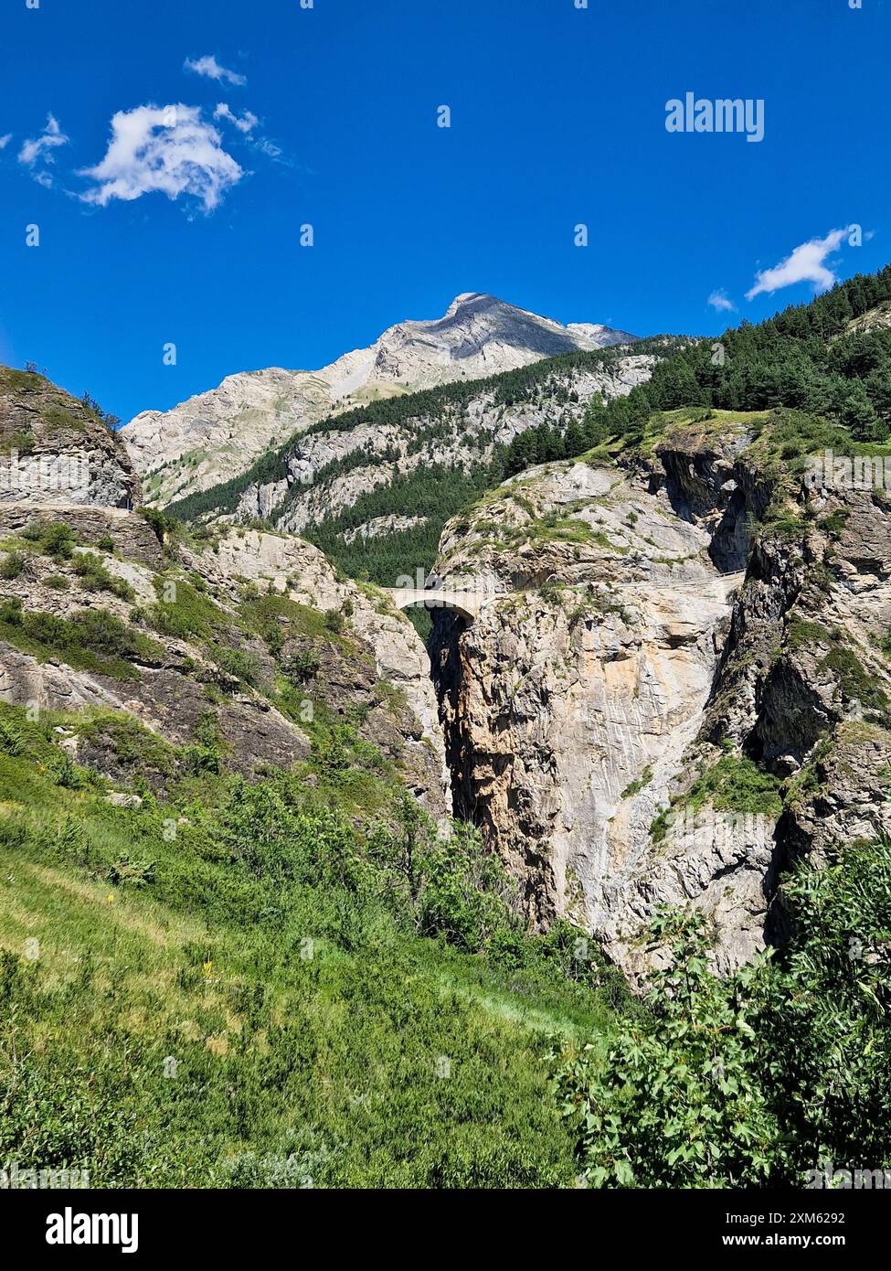 Ubaye chatelet bridge hi-res stock photography and images - Alamy
