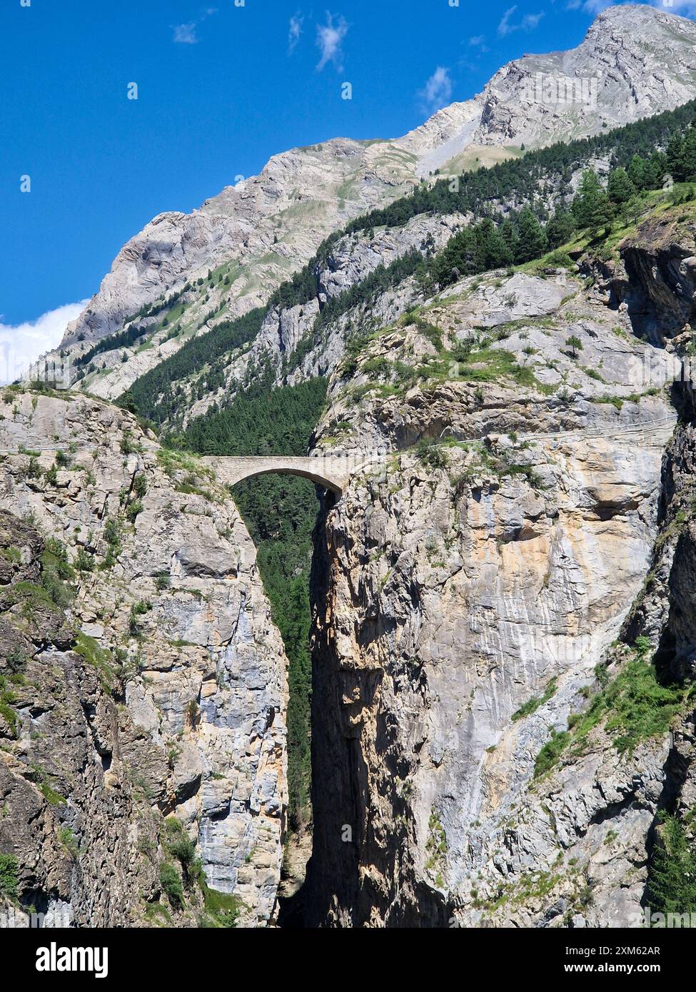 Ubaye chatelet bridge hi-res stock photography and images - Alamy