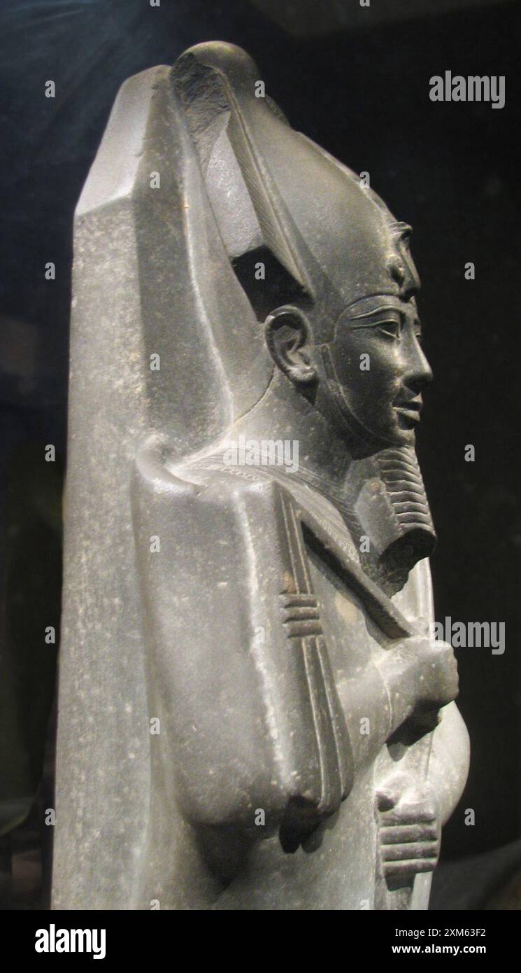 7252. Statue of Osiris, the god of fertility, agriculture, the ...