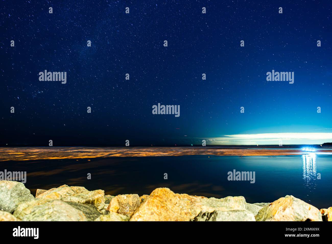 Stars night sky australia hi-res stock photography and images - Alamy