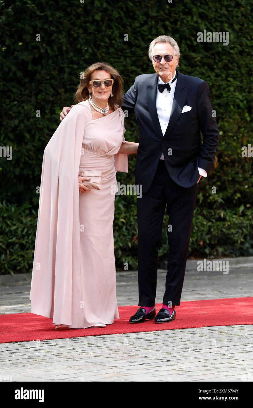 Lothar Strobach mit Ehefrau Constance Neuhann-Lorenz bei der Eröffnung ...