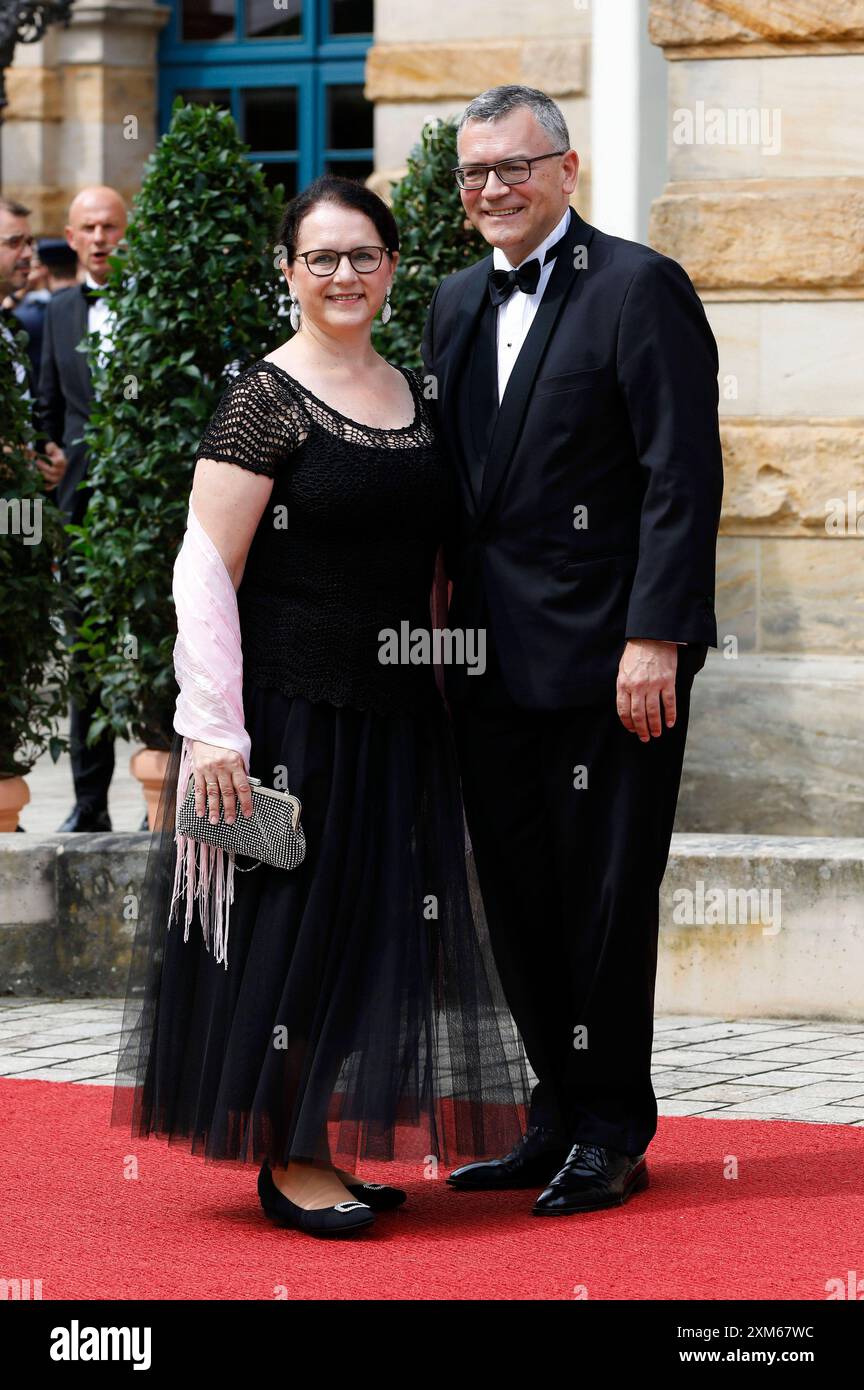 Florian Herrmann mit Ehefrau Renate Herrmann bei der Eröffnung der 112 ...