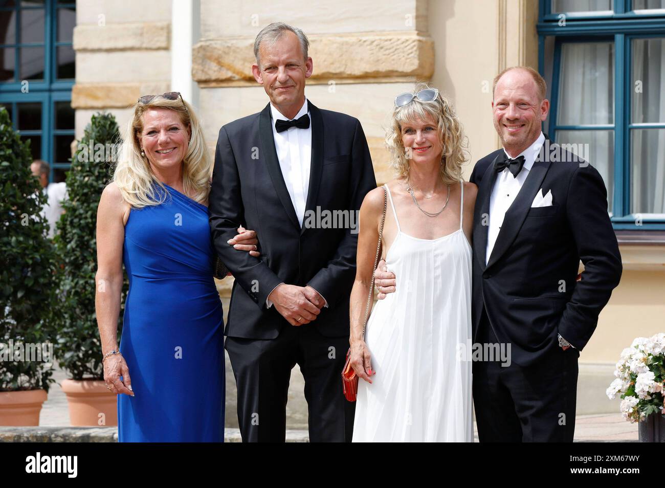 Johann von Bülow mit Ehefrau Katrin von Bülow und Gäste bei der ...