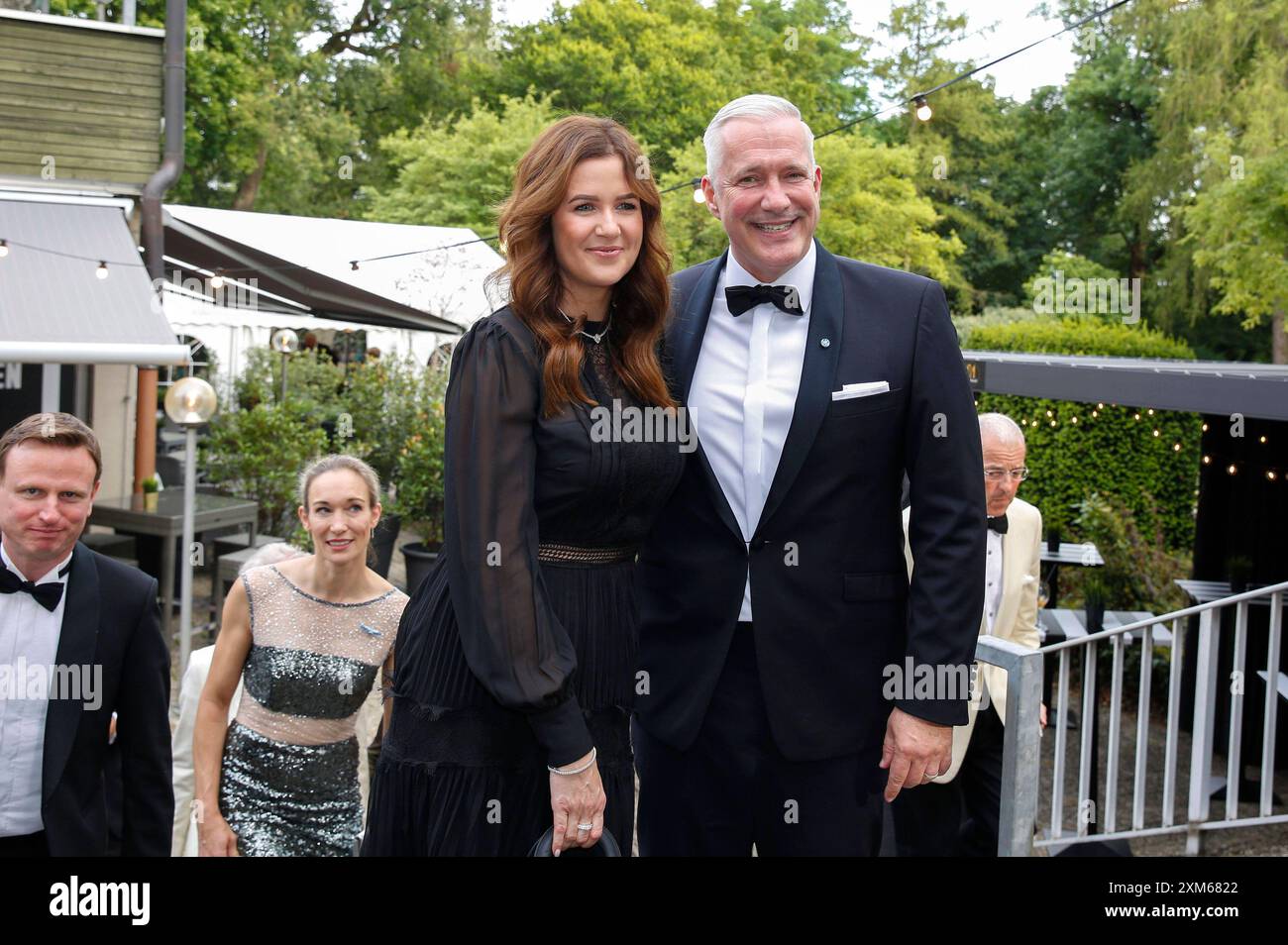 Christine Theiss mit Ehemann Hans Theiss und Alexander Herrmann mit ...