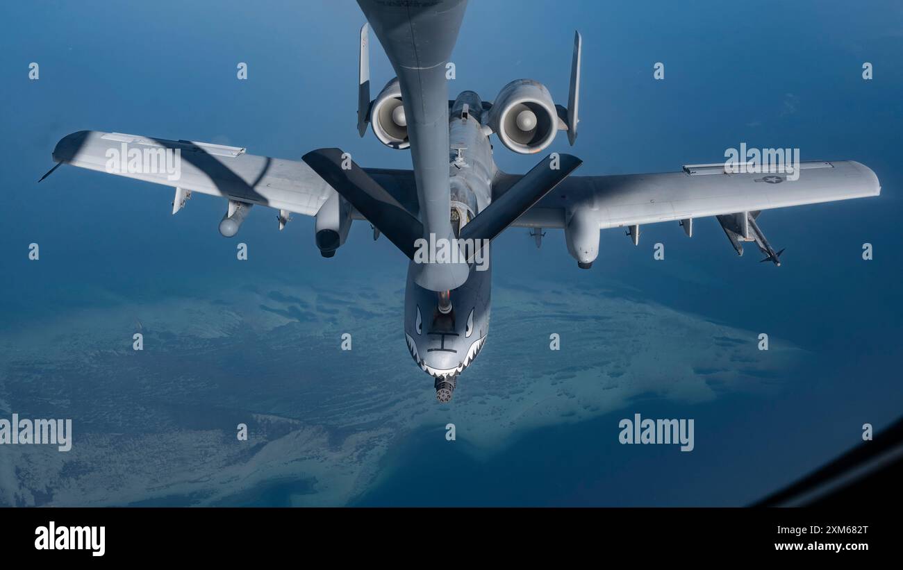 A U.S. Air Force A-10 Thunderbolt II conducts aerial refueling ...