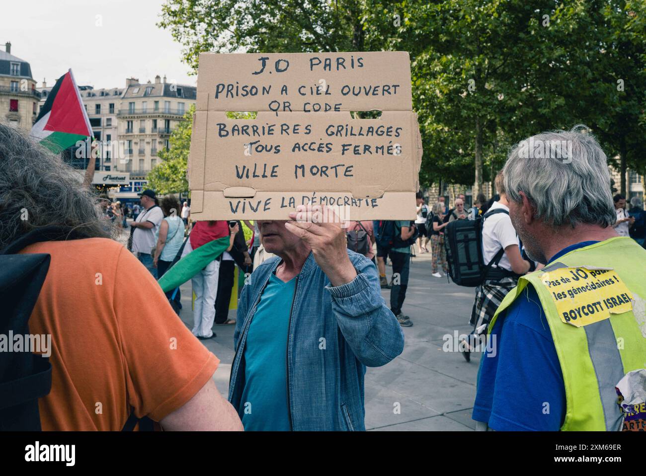 Open air prison hi-res stock photography and images - Alamy