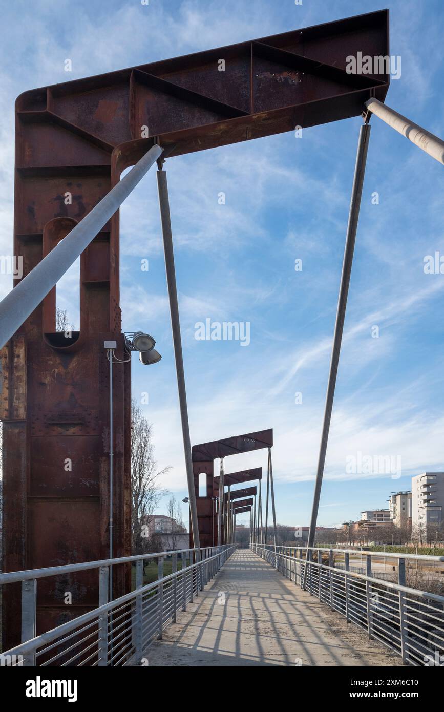 Metal structures on pedestrian walkway at Dora park. Pst-industrial ...
