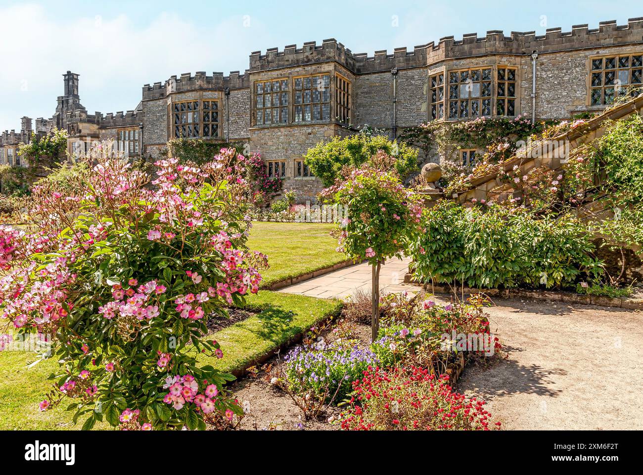 Norman Castle Haddon Hall near Bakewell, Midlands England Stock Photo ...