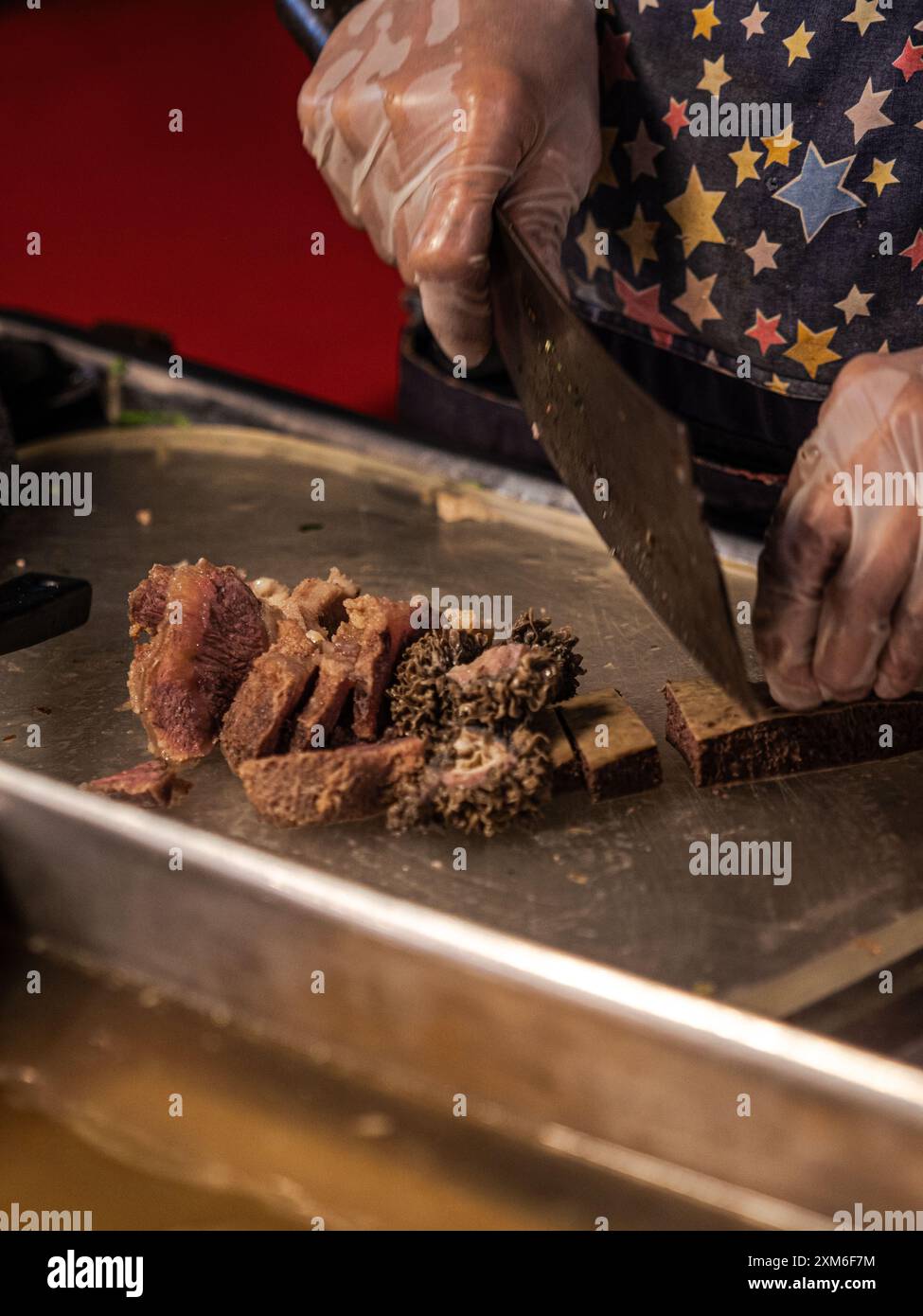 Asian street vendor night hi-res stock photography and images - Alamy