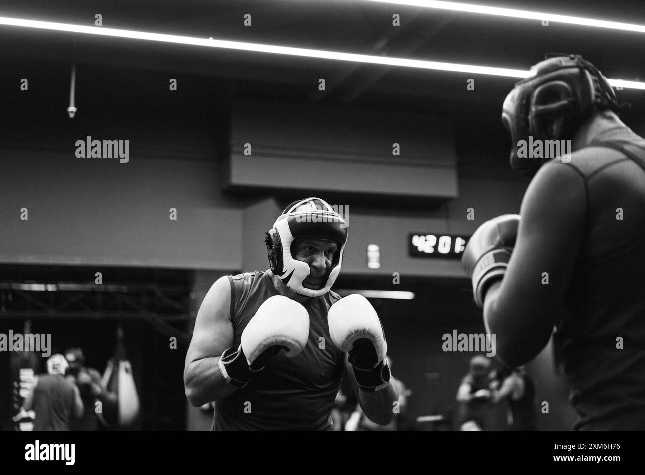 Two men boxers boxing hi-res stock photography and images - Alamy