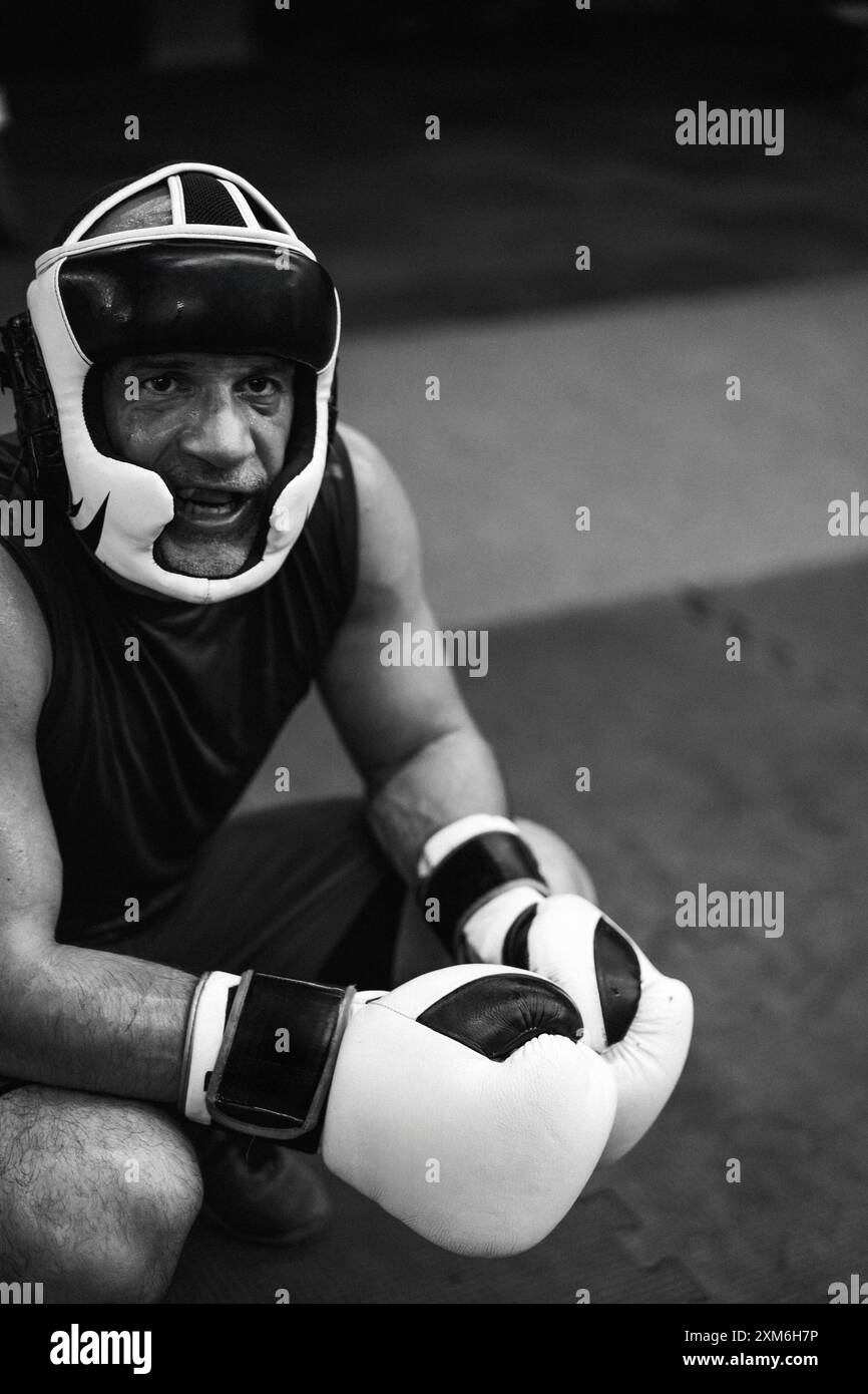 Standing fighting competition boxing boxing ring hi-res stock ...