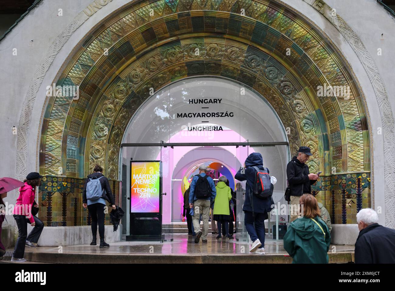 Interactive componentsart hi-res stock photography and images - Alamy