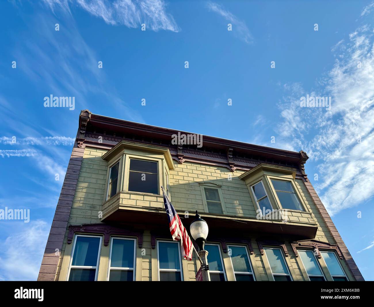 Historic building against a bright blue sky in Bennington, VT Stock ...