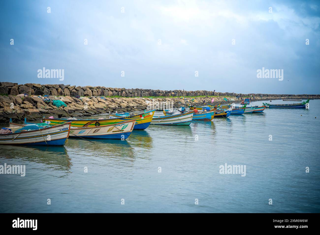 Tanur Fishing Harbor in Tanur Nagaram, the largest Harbor in Malappuram ...
