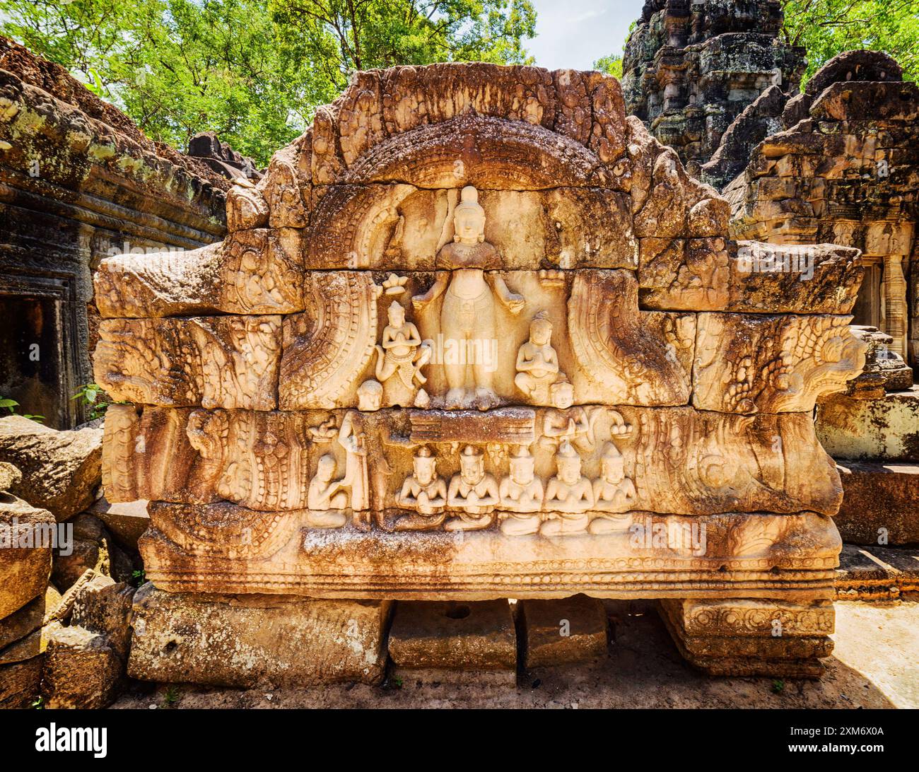 Bas-relief at ancient Ta Som temple in Angkor, Cambodia Stock Photo - Alamy