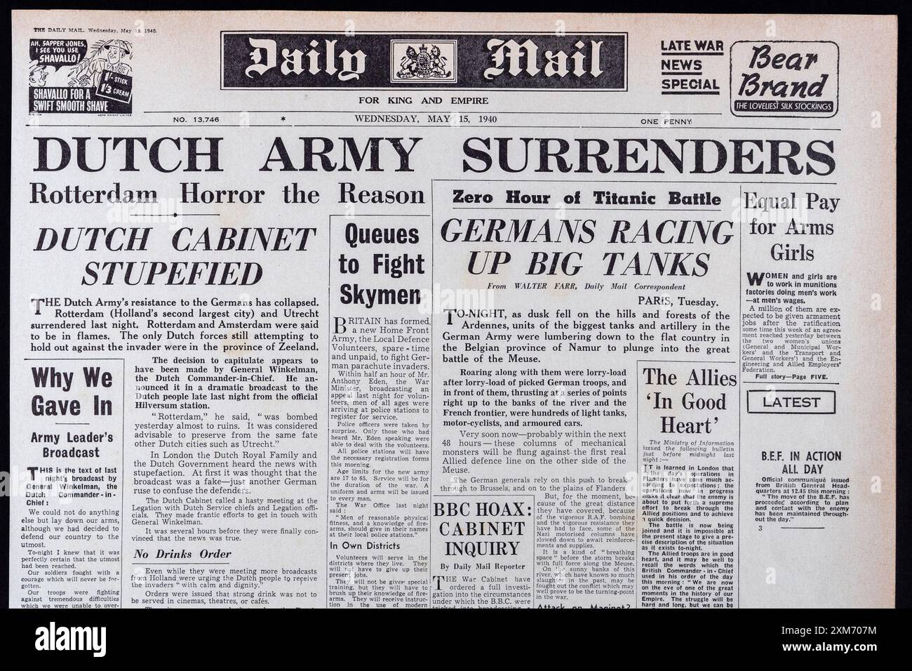 "Dutch cabinet Stupified" headline on the front page of the Daily Mail ...