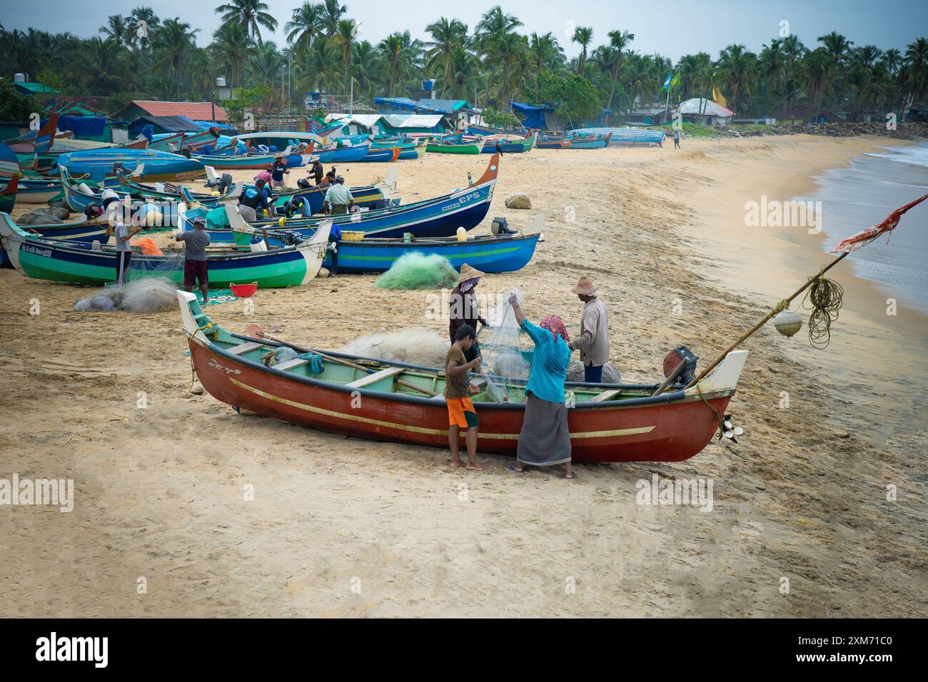 Tanur Fishing Harbor in Tanur Nagaram, the largest Harbor in Malappuram ...