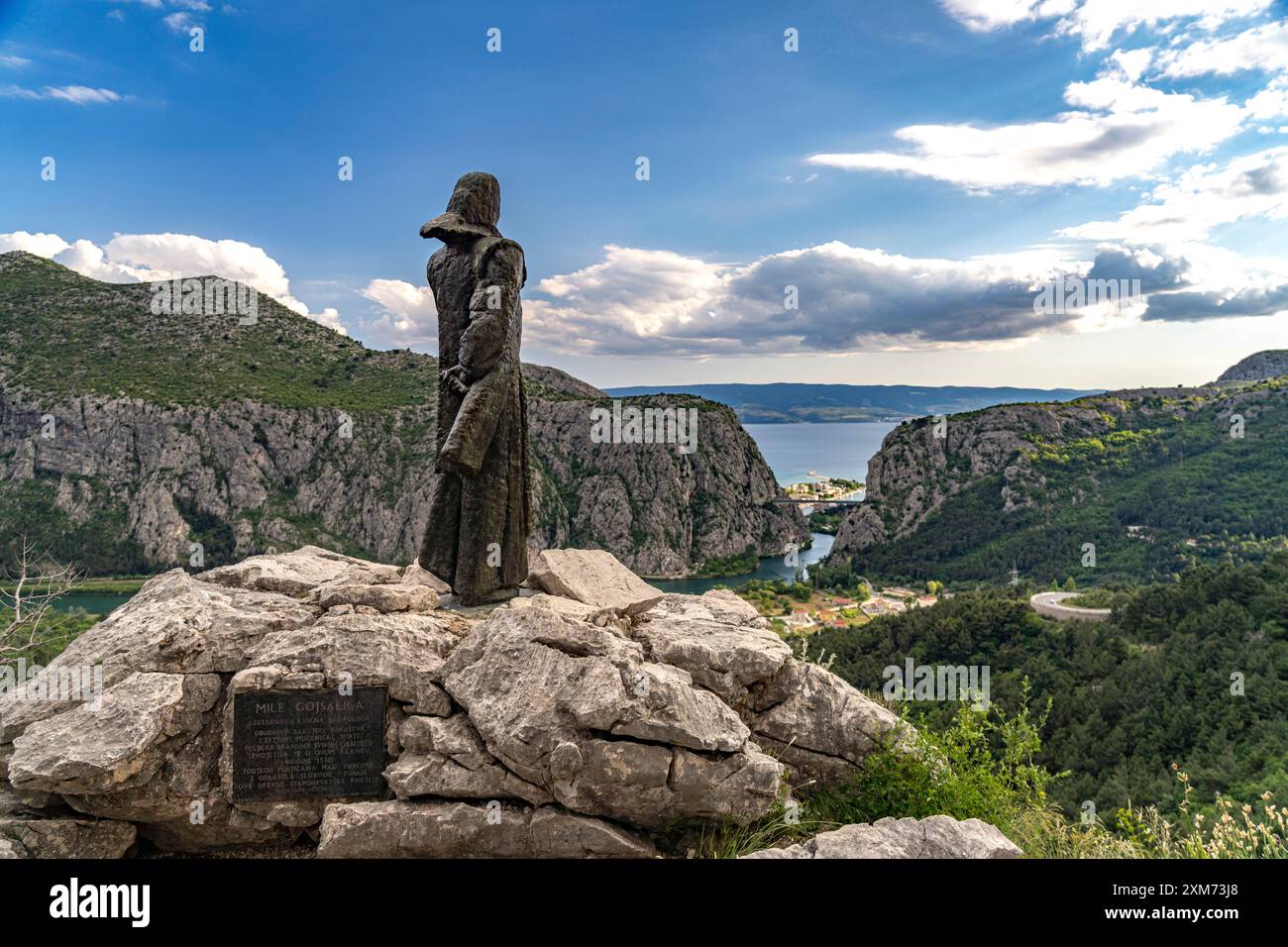 Statue of Mila Gojsalic above the Cetina Gorge near Omis, Croatia ...