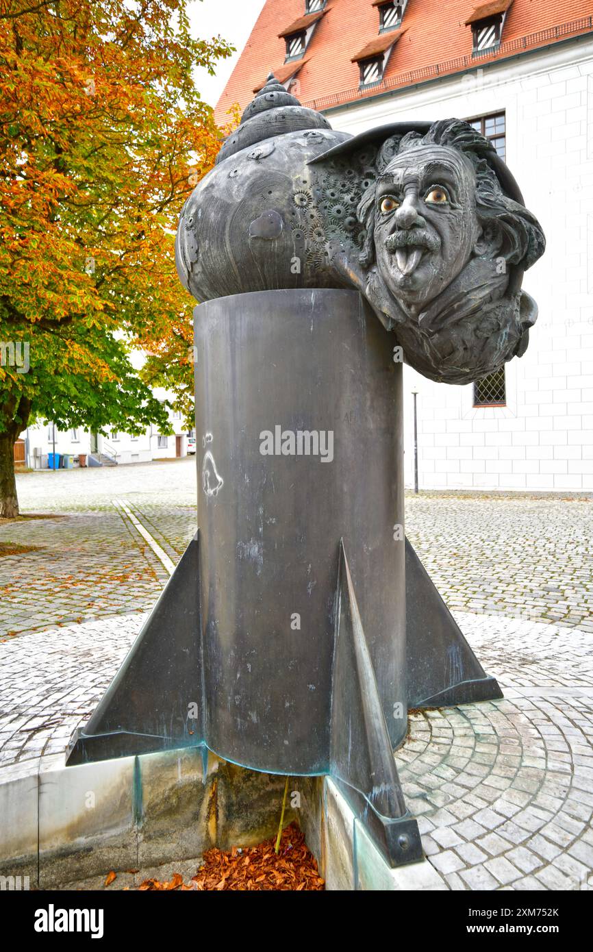 Einstein fountain at the birthplace of Albert Einstein, bronze by Jürgen Goertz. Zeughausgasse ...