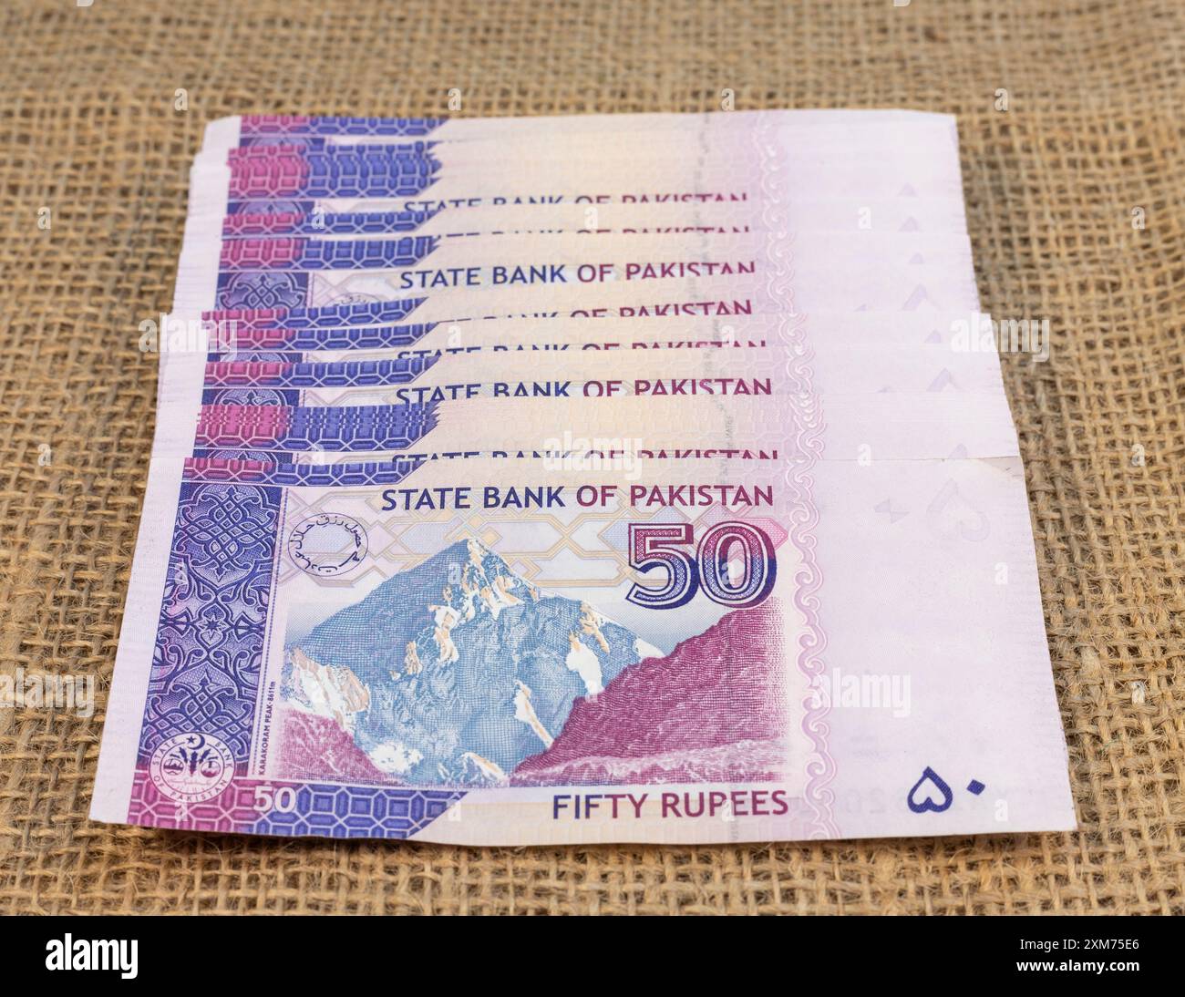 50 rupee note hi-res stock photography and images - Alamy