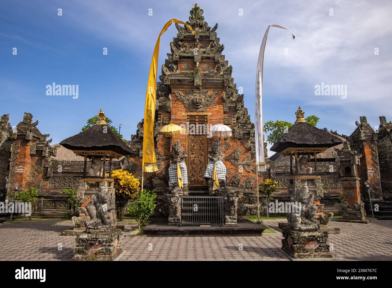 Stone carvings and sculptures at Pura Puseh Desa Batuan Hindu Temple ...