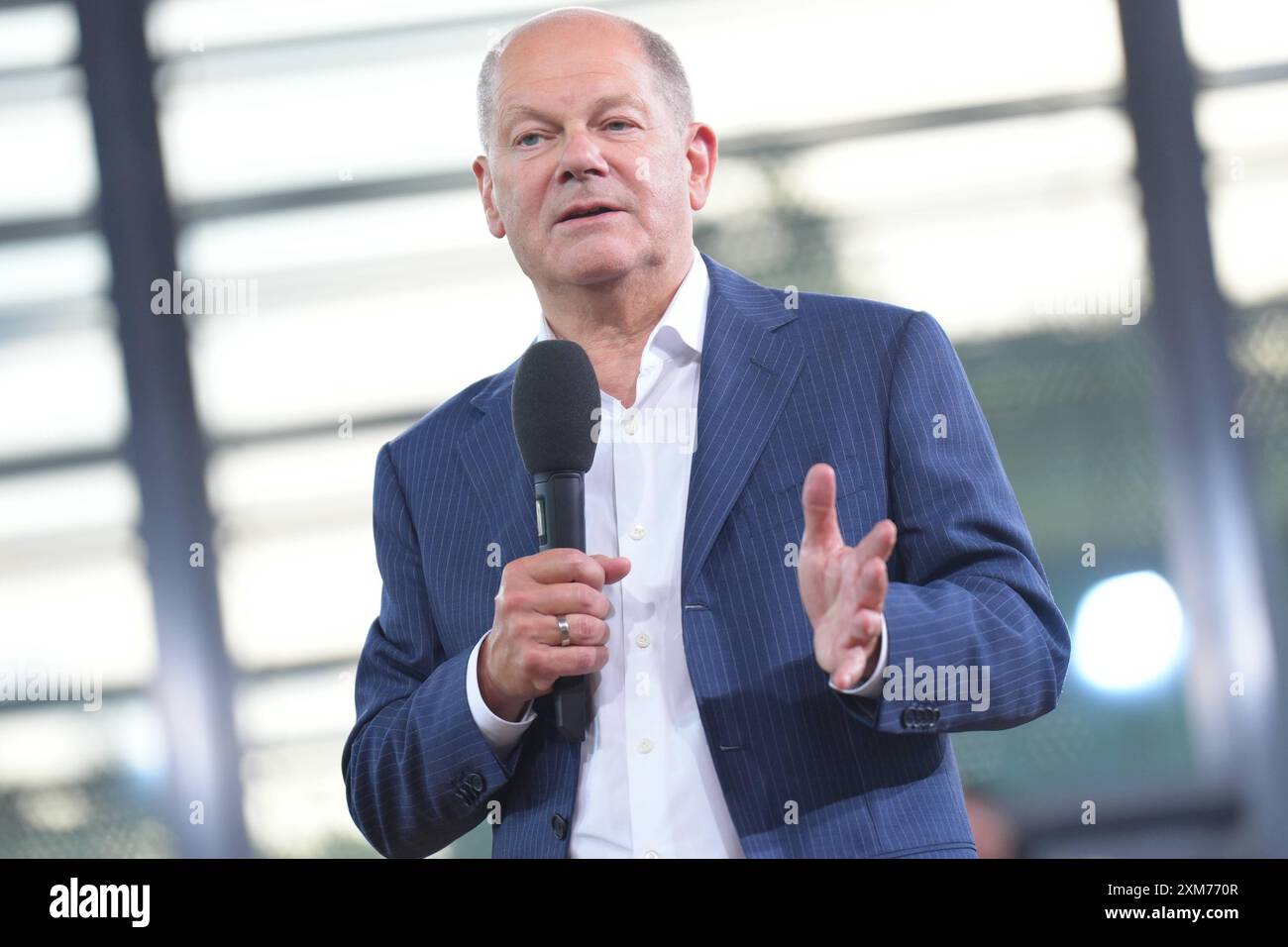 Bundeskanzler Scholz beim Kanzlergespraech in Saarbruecken Bundeskanzler Olaf Scholz mit ...