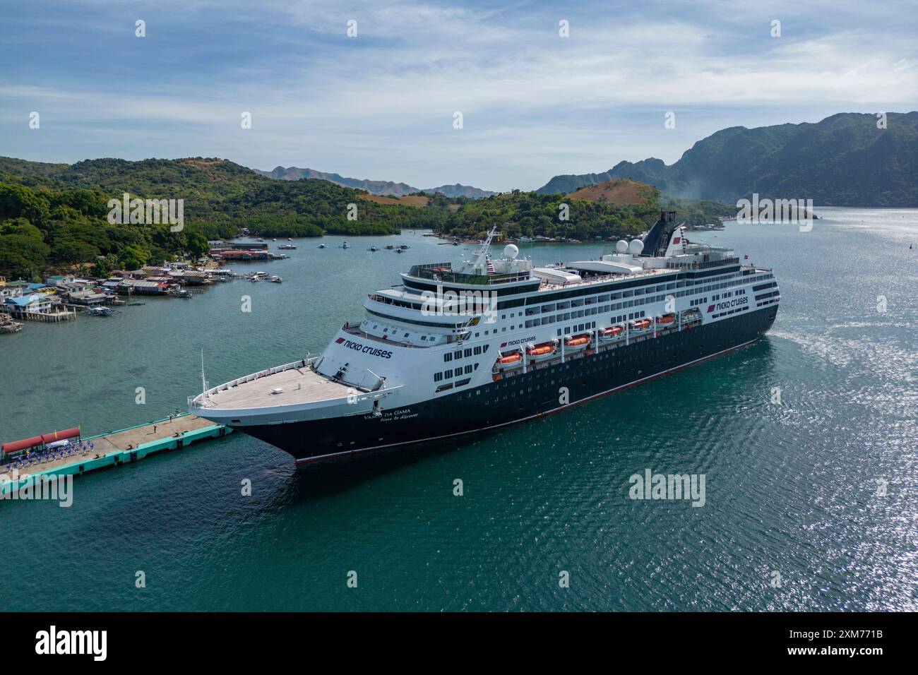 Aerial luxury cruise ship approaching hi-res stock photography and ...