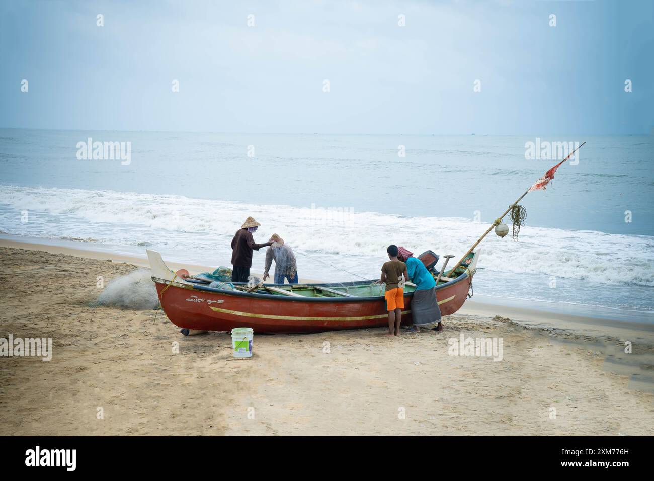 Tanur Fishing Harbor in Tanur Nagaram, the largest Harbor in Malappuram ...
