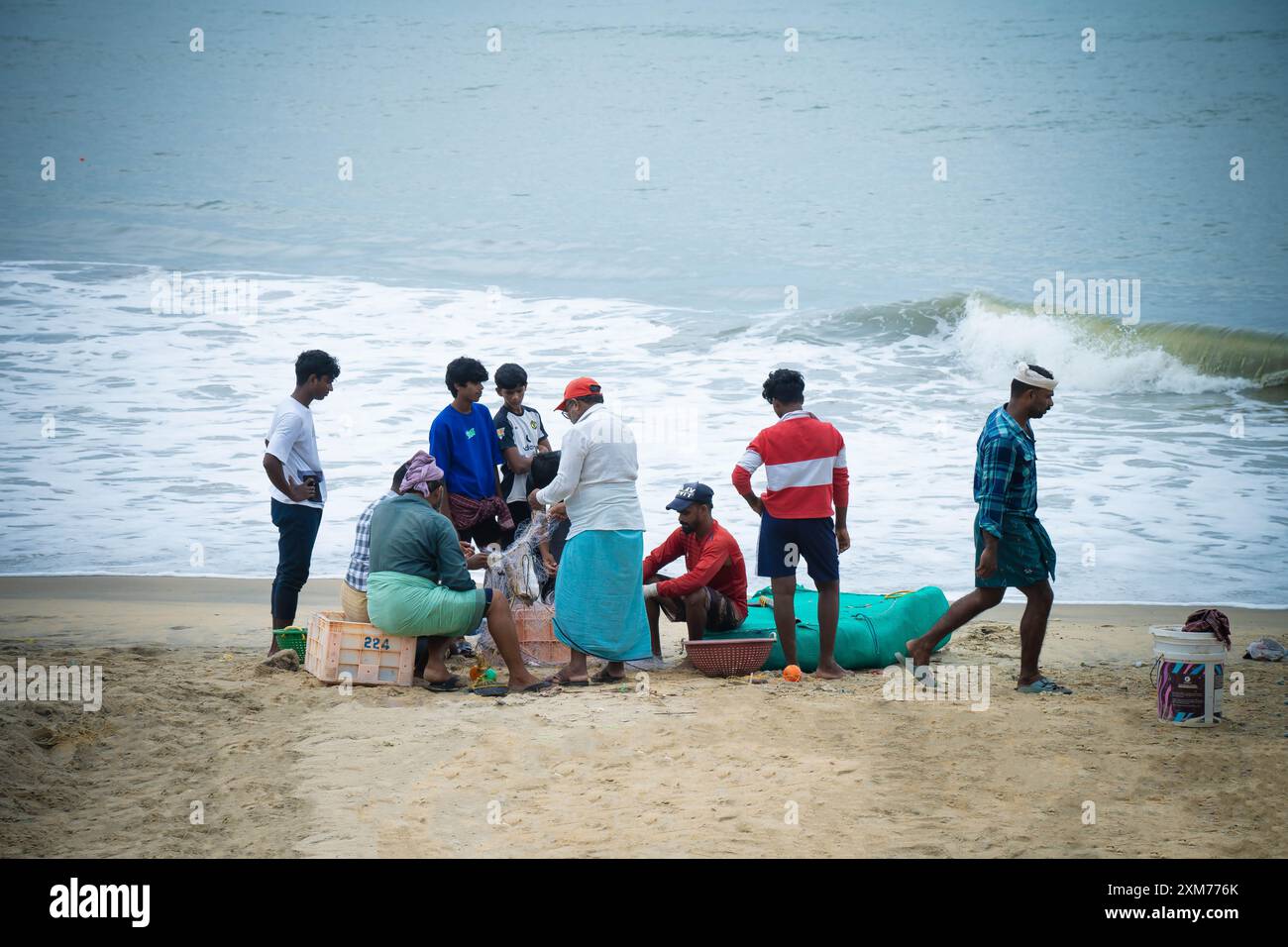 Tanur Fishing Harbor in Tanur Nagaram, the largest Harbor in Malappuram ...