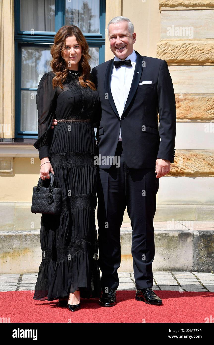 Alexander Herrmann mit Ehefrau Maxi Friedrichs bei der Eröffnung der ...