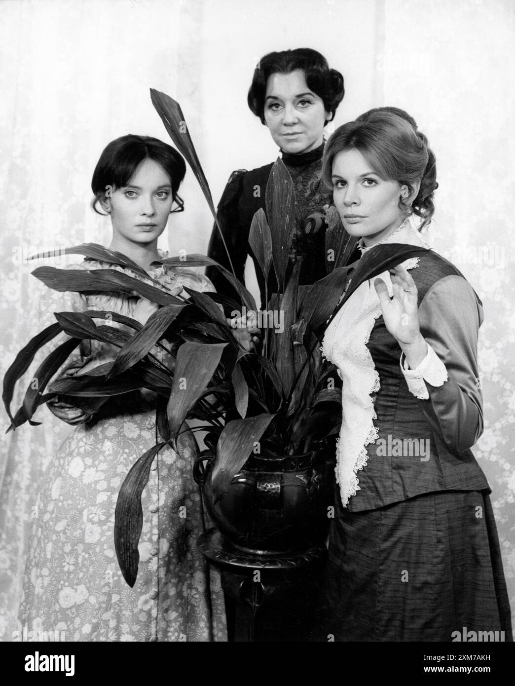 NICOLA PAGETT in costume as Florence Maybrick VIVIEN MERCHANT as ...