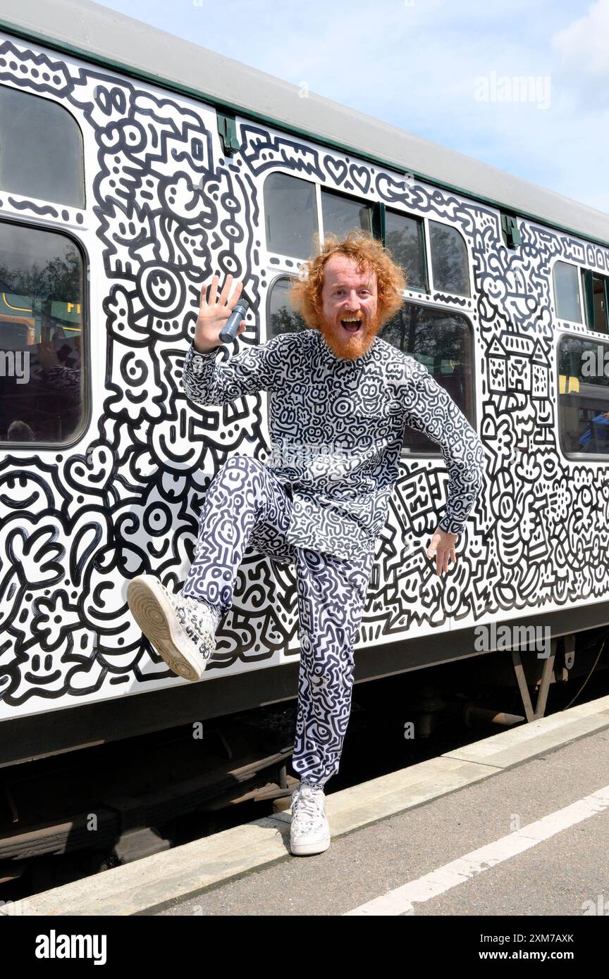 Sam cox mr doodle hi-res stock photography and images - Alamy