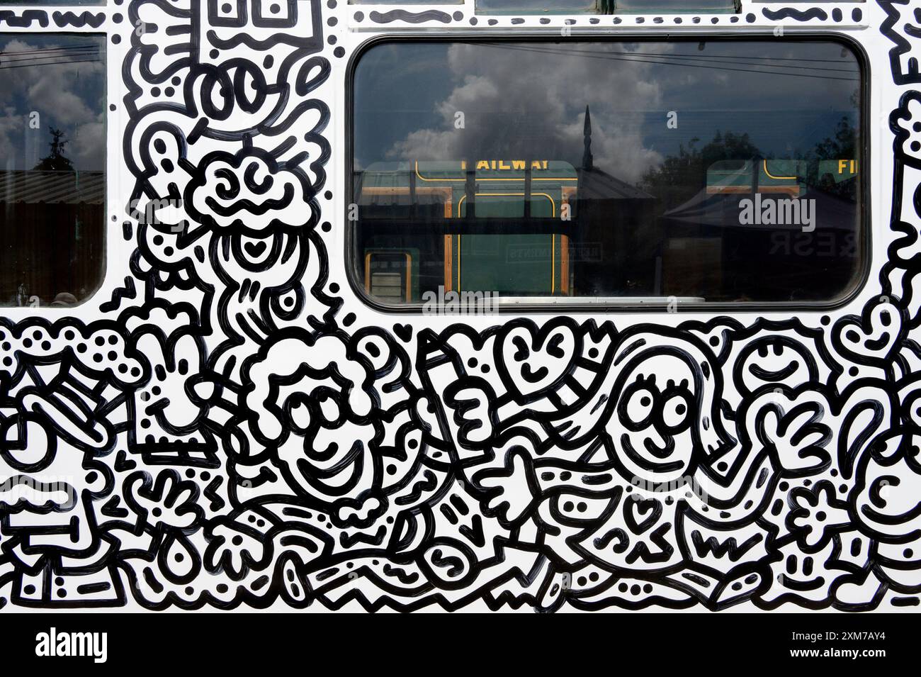 Tenterden, Kent, UK. 26th July, 2024. Internationally renowned artist ...