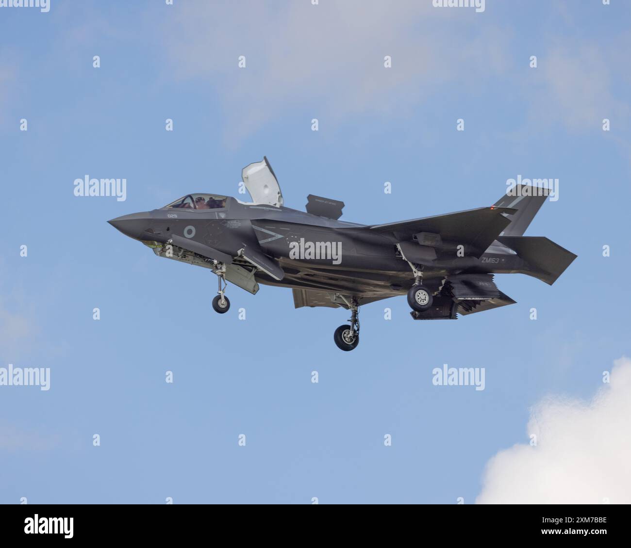 A Lockheed Martin F-35 Lightning II stealth jet fighter of 207 ...