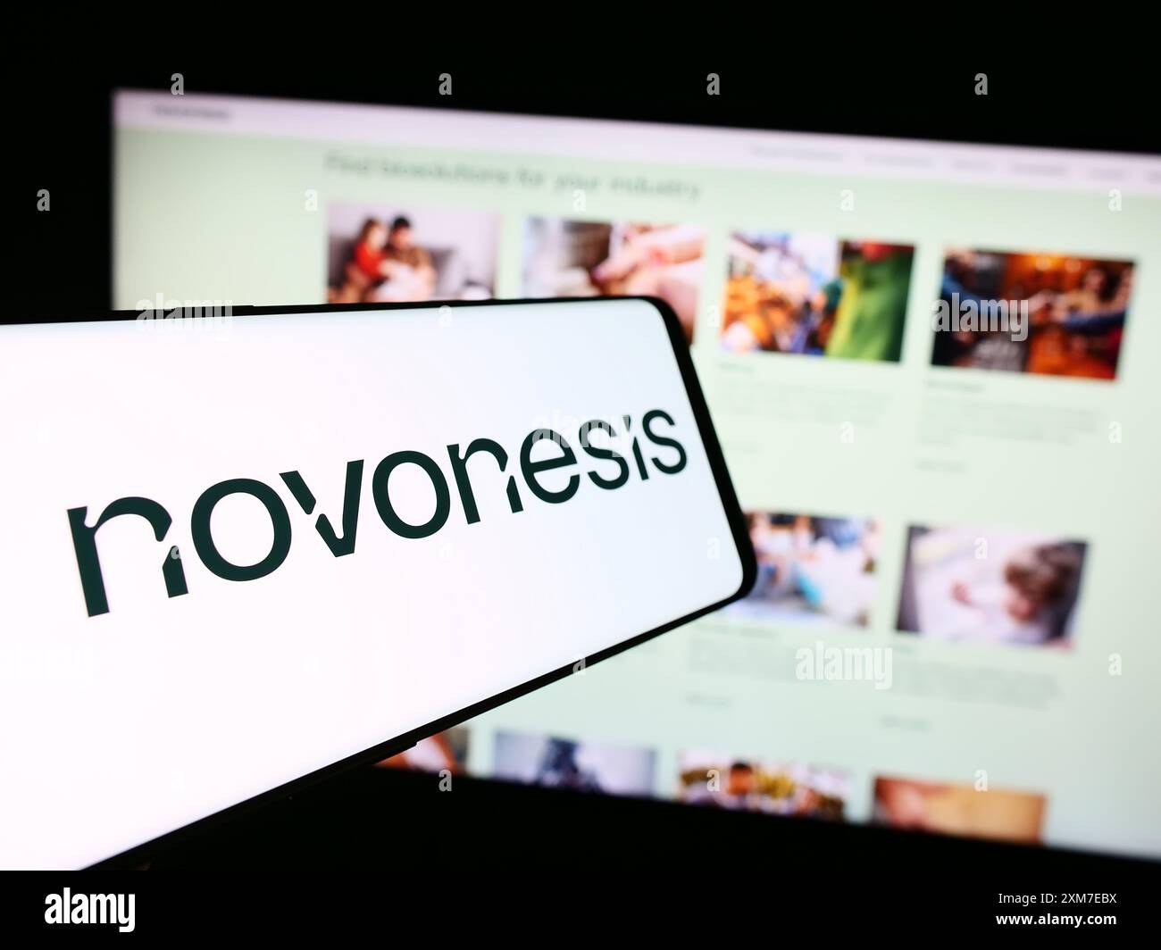 Novonesis logo hi-res stock photography and images - Alamy