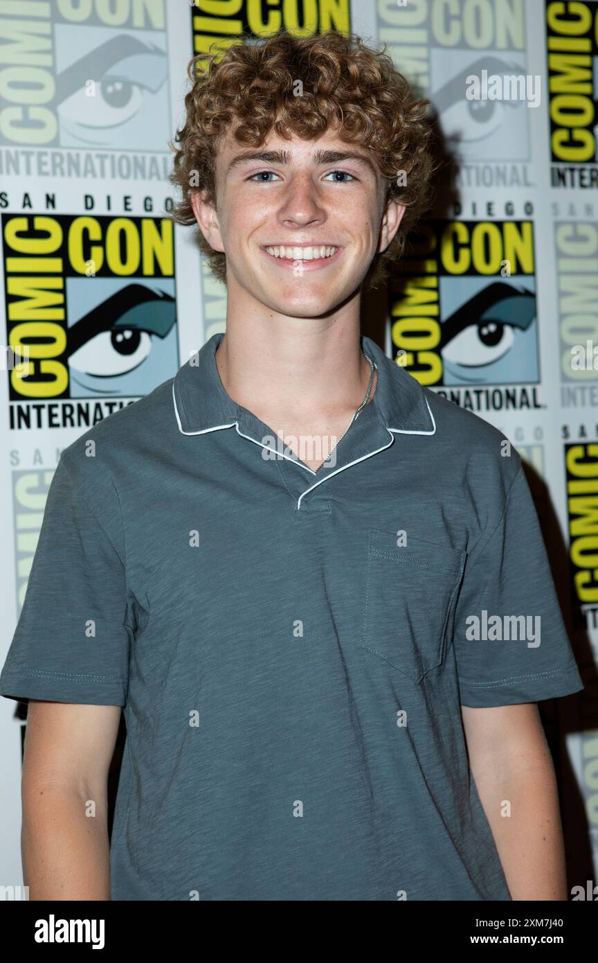 Walker Scobell Beim Photocall Zur Disney Serie Percy Jackson And The