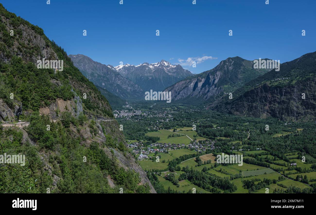 Bourg d’oisans cycle hi-res stock photography and images - Alamy