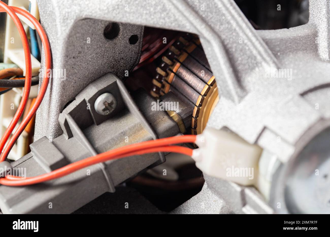 Malfunction and replacement of electric brushes in washing machine ...