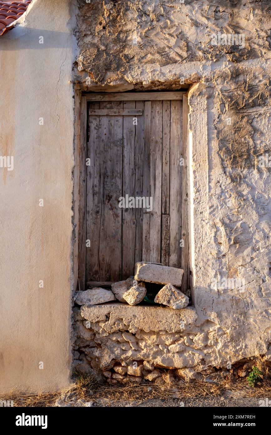 Old town in Crete, old doors Stock Photo - Alamy