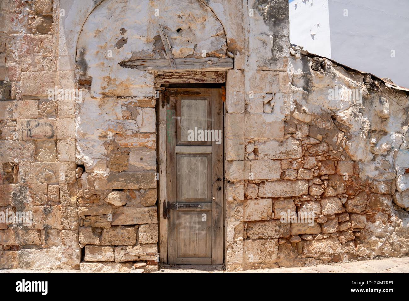 Old town in Crete, old doors Stock Photo - Alamy